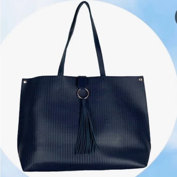 Ulta Beauty | Bags | Ulta Tote Bag In Blue And Rose Gold With Tassel ...